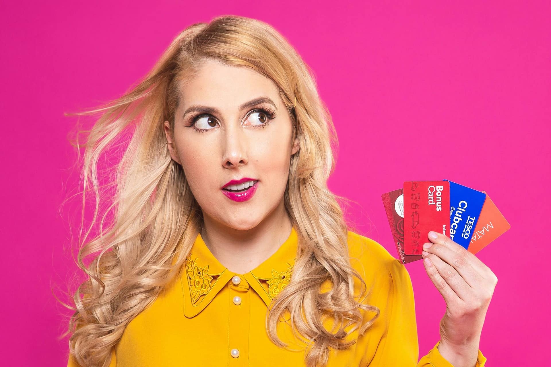 THE POWER OF INFLUENCERS; HOLLY VLOGS BREAKS THE INTERNET! | Viral Talent | Award Winning ...